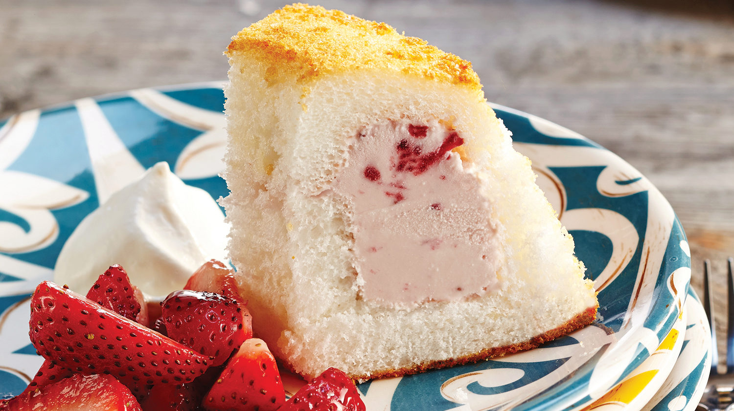Strawberry & Angel Food Ice Cream Cake – West IGA